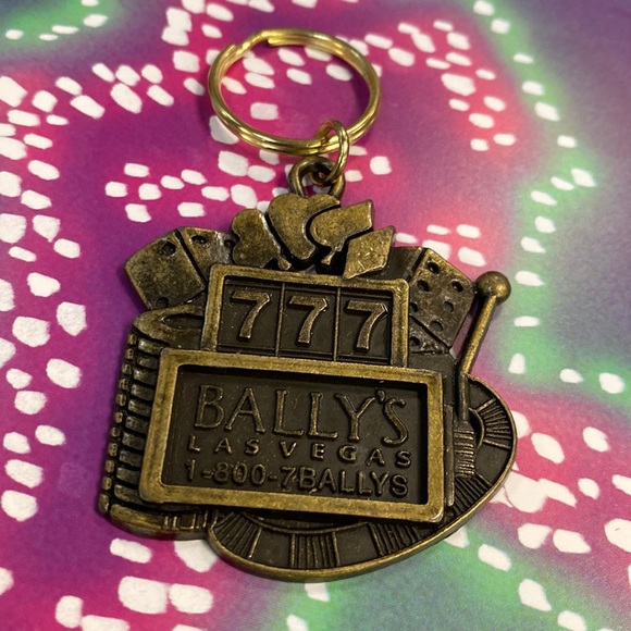 SHC | Accessories | Ballys Vintage 777 Slot Key Chain | Poshmark